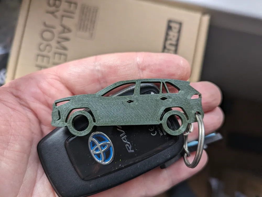 Toyota RAV4 keychain by kikaster6 - MakerWorld