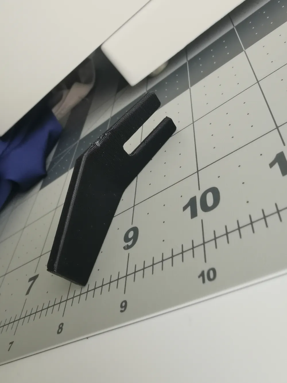 sewing seam jumper by Ton MakerWorld: Download Free 3D Models