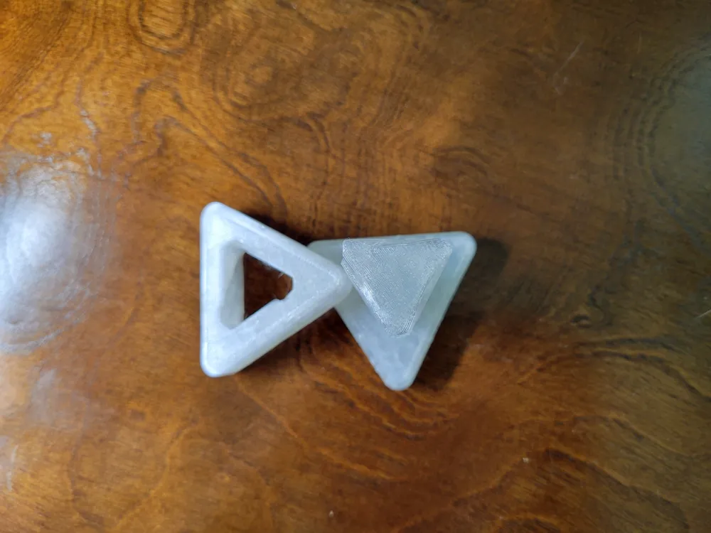Triangle Screw And Nut by CreativeRaja - MakerWorld