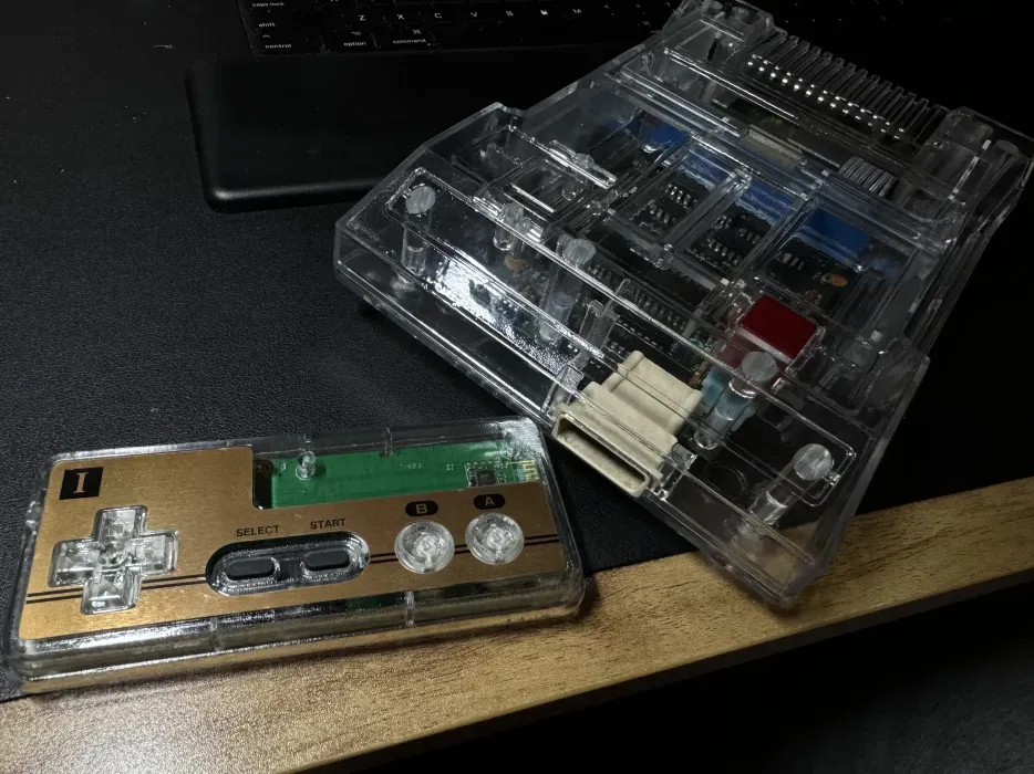 Nintendo Famicom Shell (HVC-001) by Stephen - MakerWorld