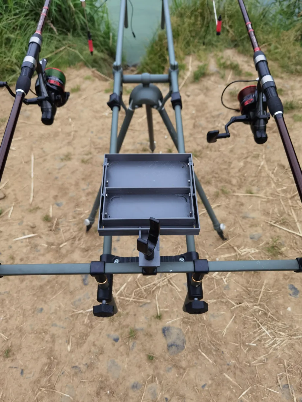 Double-decker fisherman's folding table. by oizopetr - MakerWorld