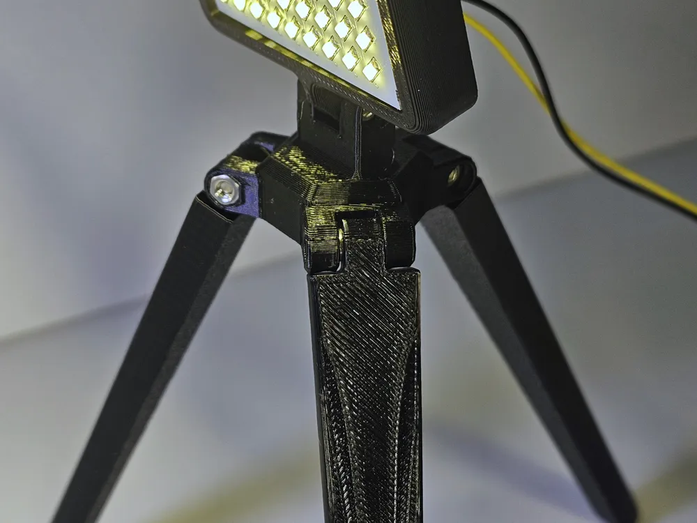 LED Light stands (for COB or LED strip) by Magmabow - MakerWorld