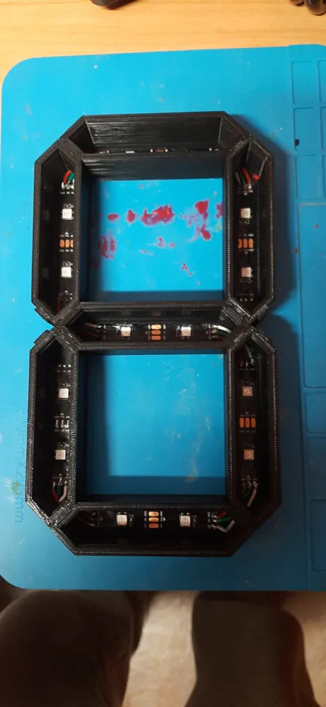 7 Segment Clock by silvelo MakerWorld: Download Free 3D Models