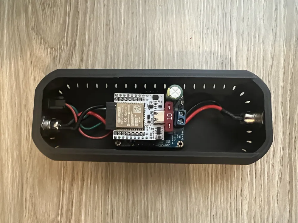 QuinLED Dig Uno V3.1 Case by cperuffo3 - MakerWorld