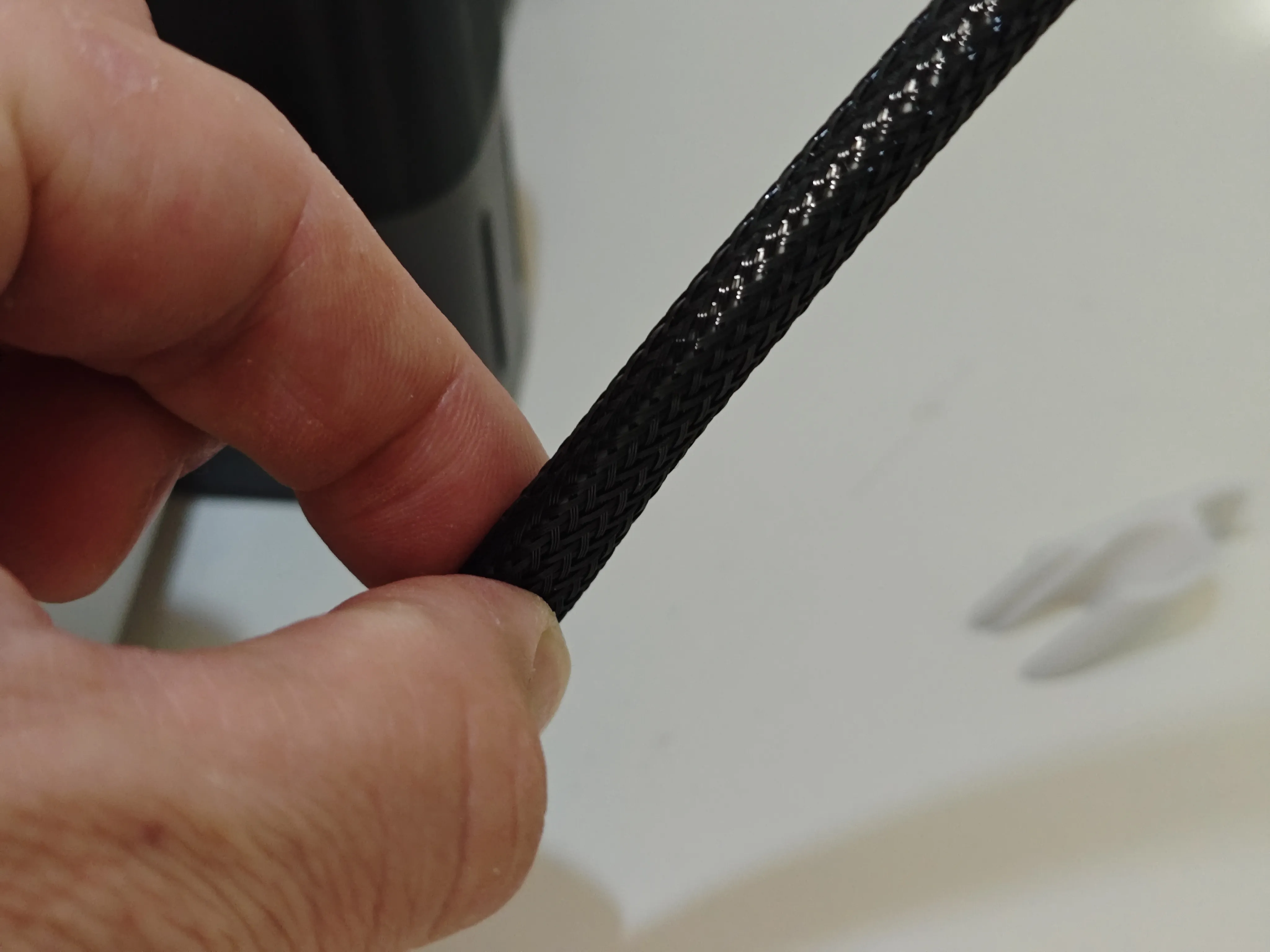 A1 Cable Guide by HL3dDesign - MakerWorld