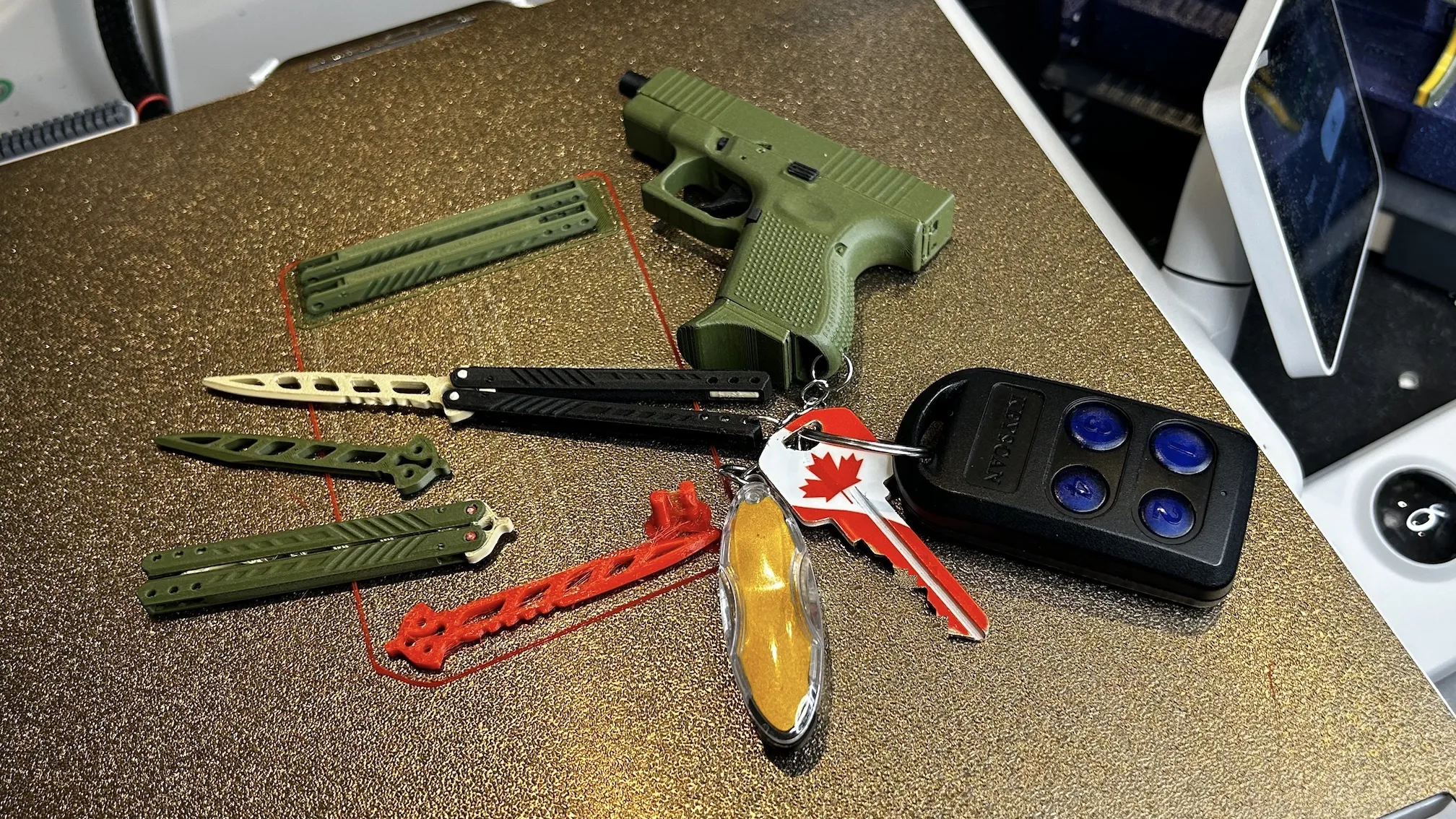 Fidget balisong butterfly knife keychain by iczfirz - MakerWorld