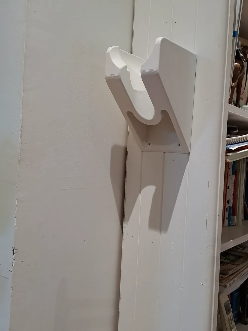 Dyson V8 Wall Hanger Mount - Free 3D Print Model - MakerWorld