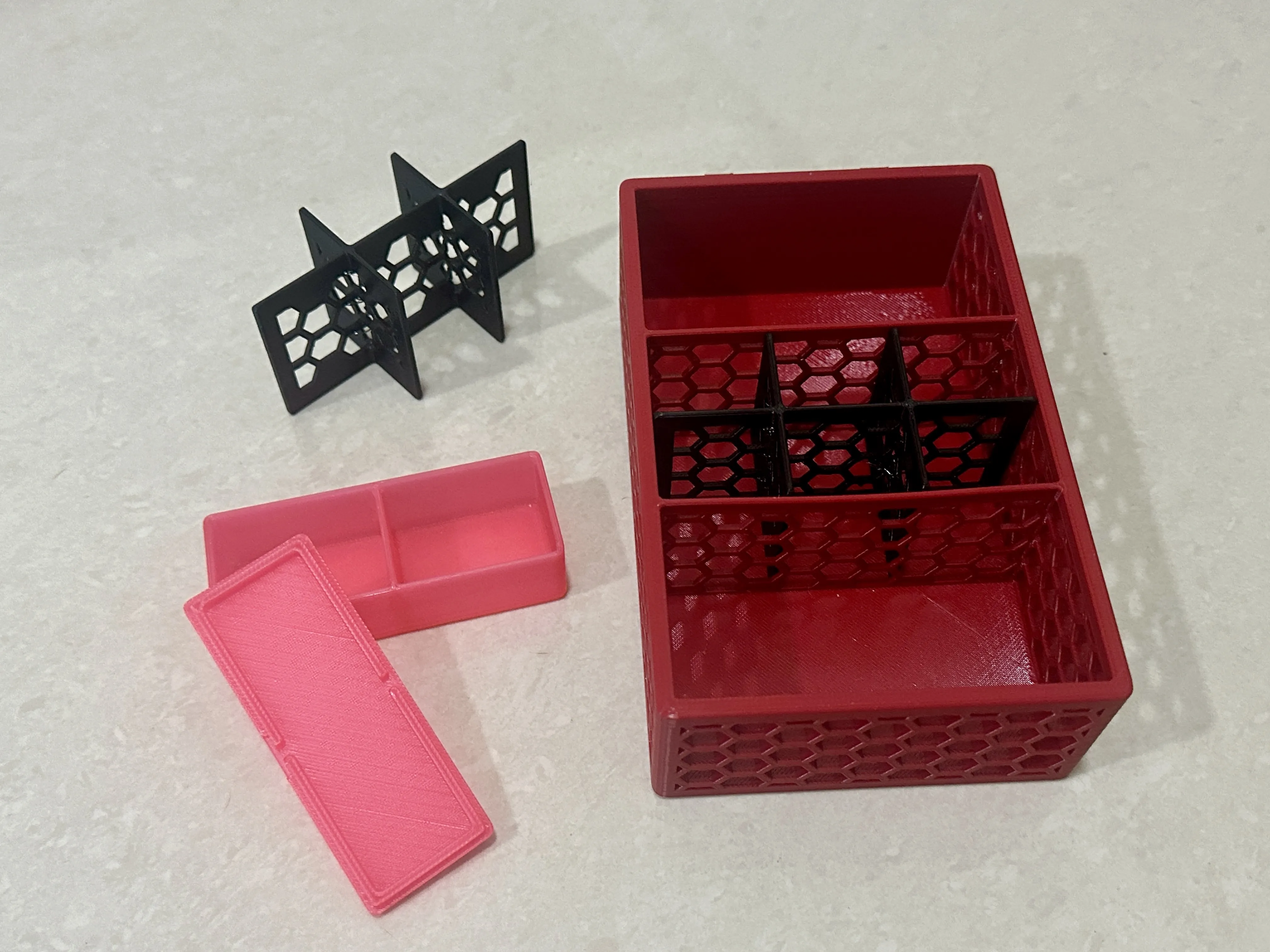 Flexible Inserts for HSW / Honeycomb Storage Wall Remixed by yanshay - MakerWorld