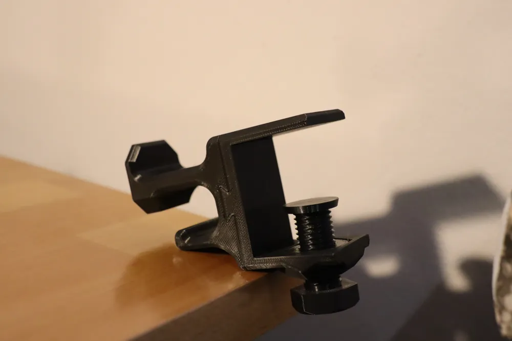 Modular Headphone Holder by Jakub MakerWorld: Download Free 3D Models