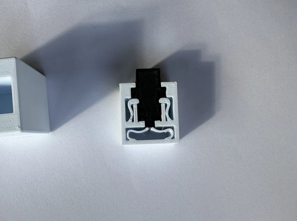 Fidget Button by Lukas - MakerWorld