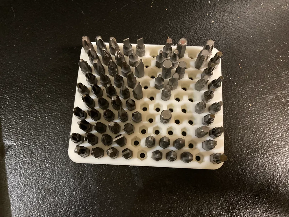 Hex Bit Organizer, Holds 100 1/4" Bits by Clay Builds - MakerWorld