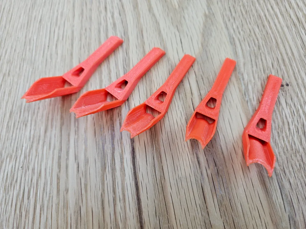 CAULKING AND GROUT APPLIER AND SHAPER by Darren - MakerWorld