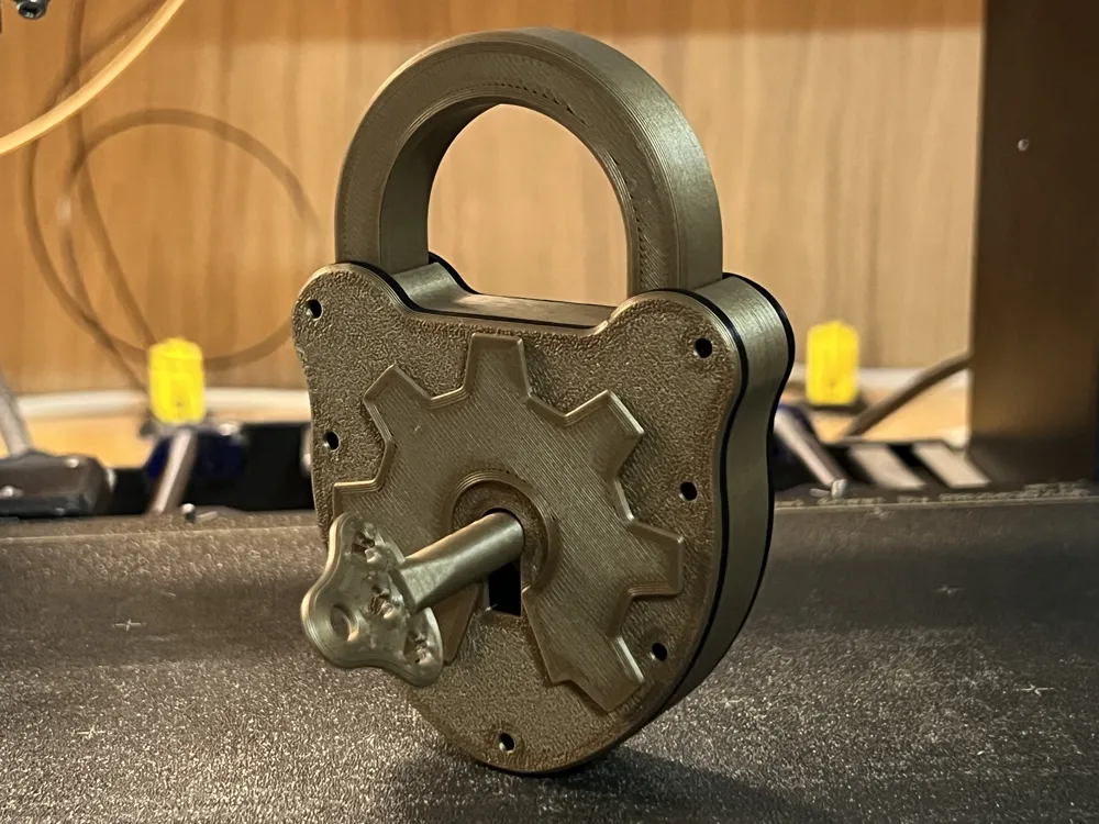 Padlock With Skeleton Key - Free 3D Print Model - MakerWorld