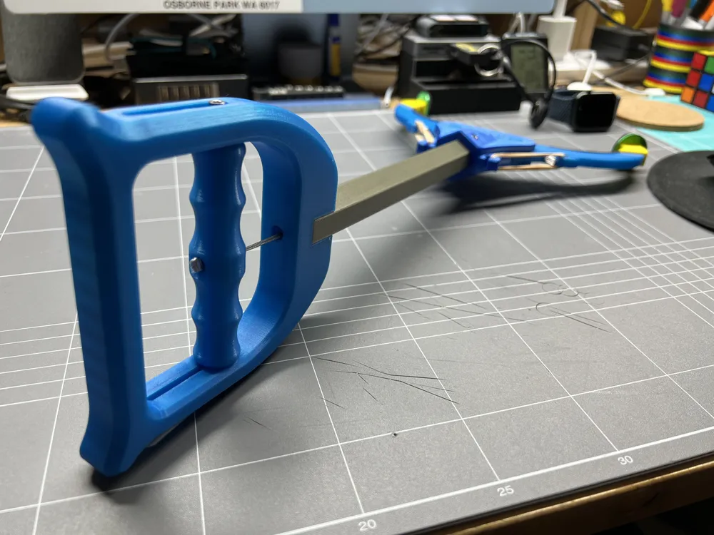 Mechanical Grabber Arm by muddymaker MakerWorld: Download Free 3D Models