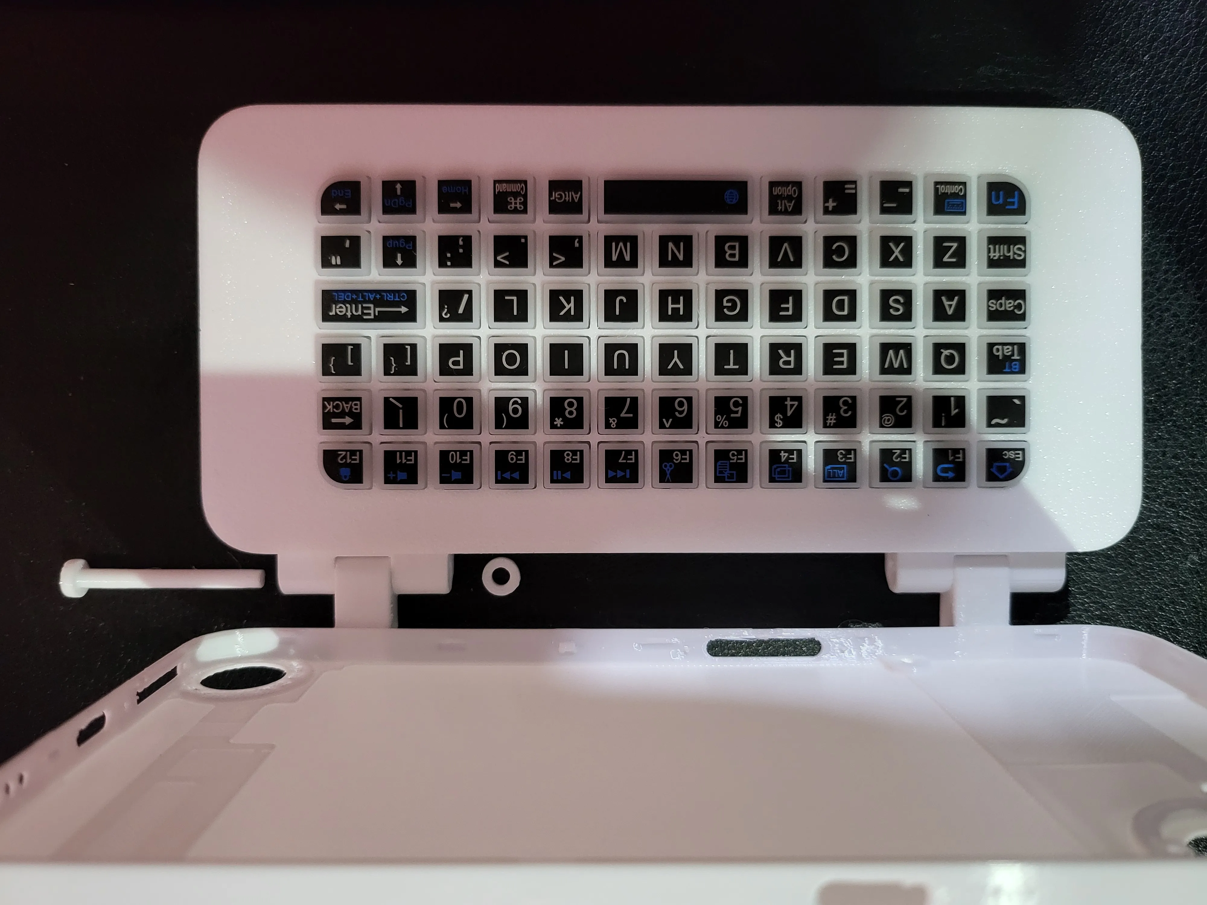 XMT Cyberdeck for CMF Phone 1 by cgmisola MakerWorld: Download Free 3D ...