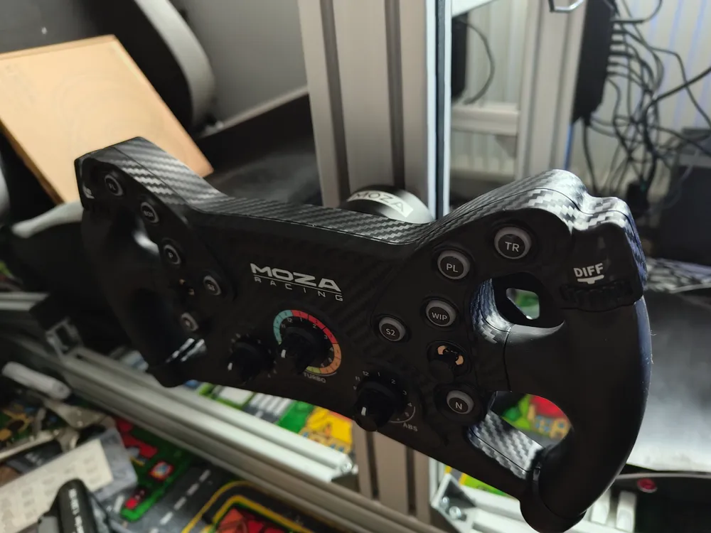 Floating Moza Wheel Mount for aluminium profile - Free 3D Print Model ...
