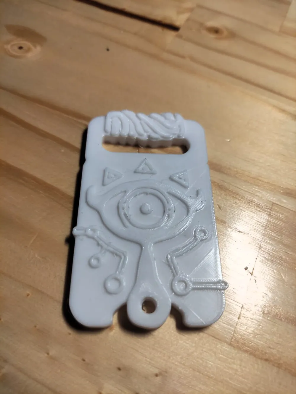 Sheikah Slate 3D Keychain by Simple project MakerWorld: Download Free ...