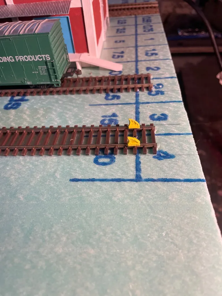 HO Scale Wheel Stop by TheftMonkeyMakerWorld: Download Free 3D Models