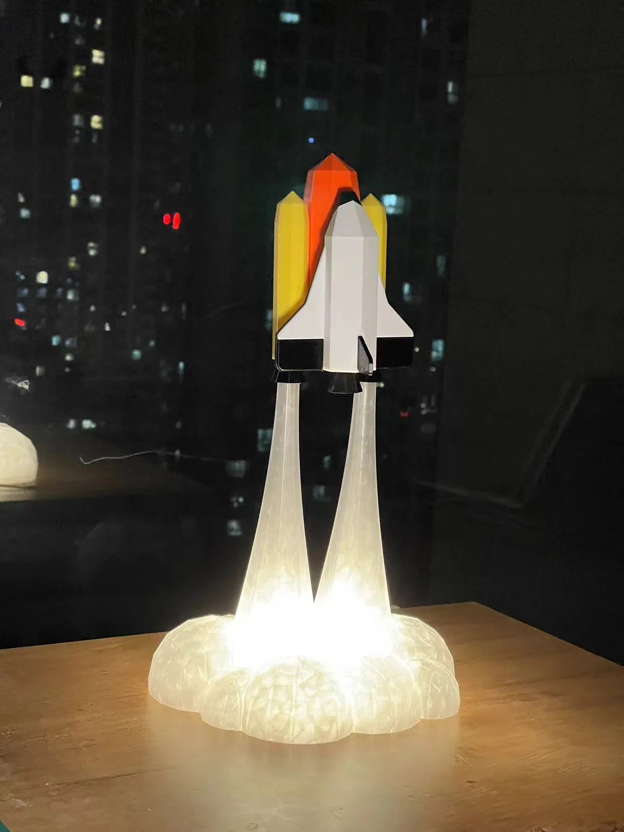 LED Lamp (Space Shuttle Challenger) by 董老爺 MakerWorld: Download Free 3D ...