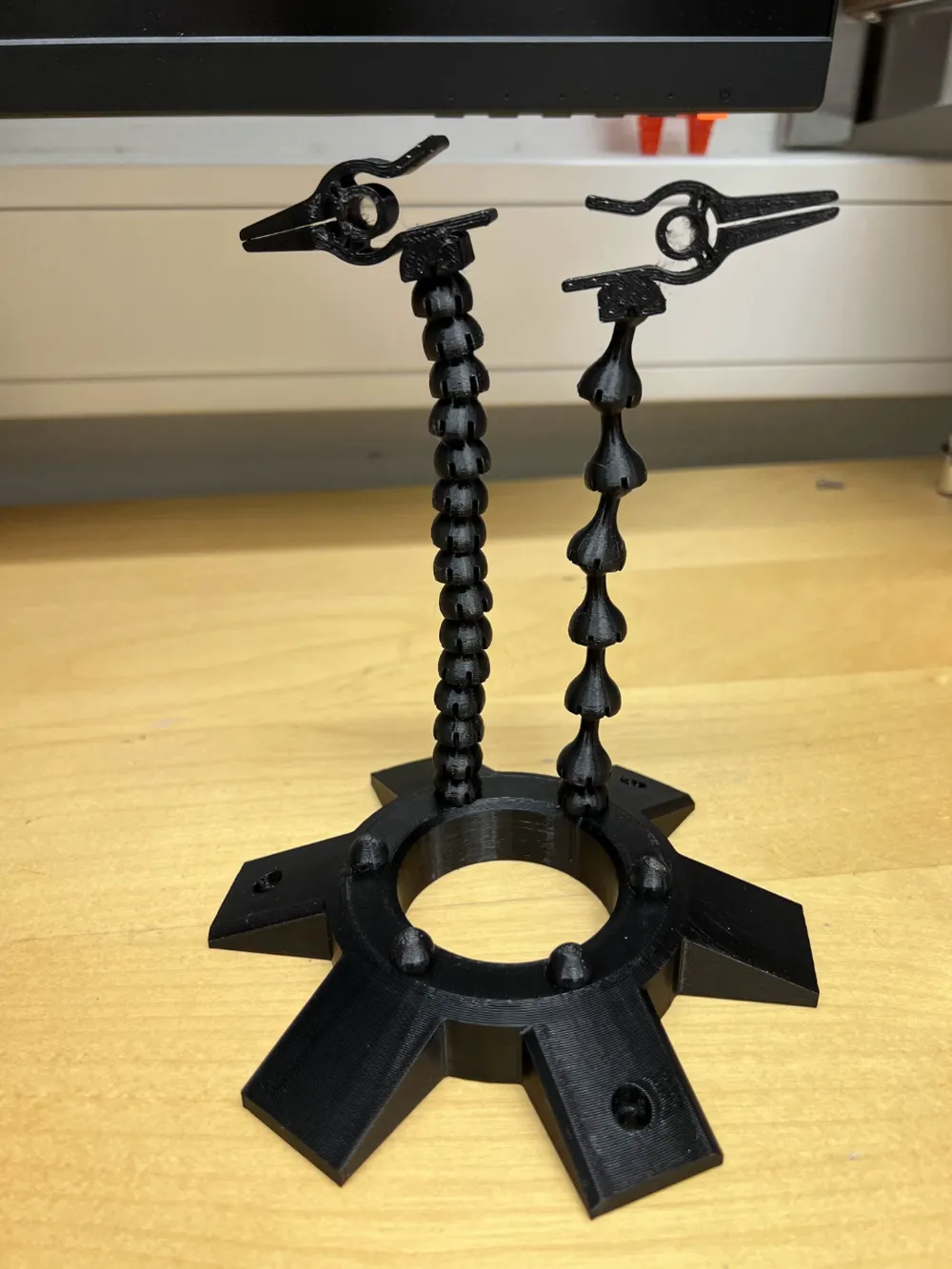 Solder Helping Hands - Free 3D Print Model - MakerWorld