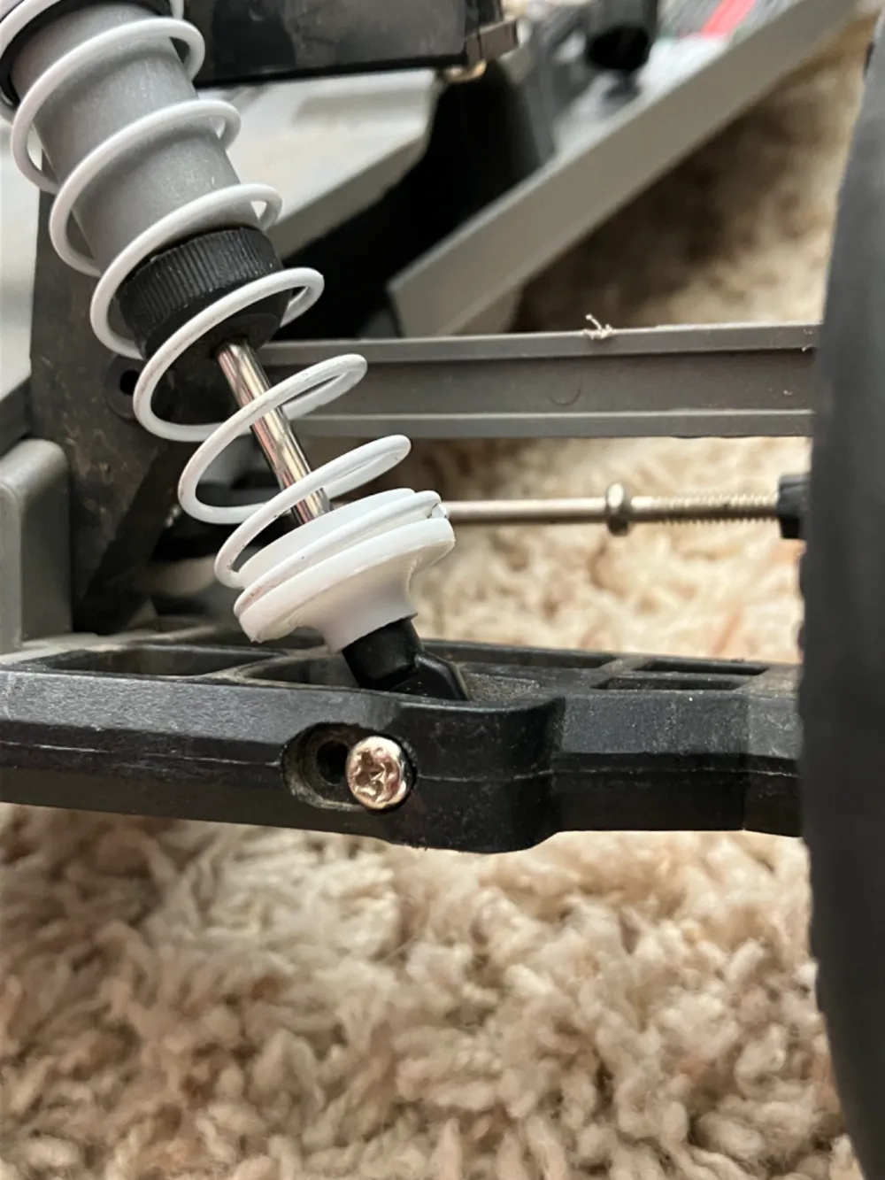 Traxxas Rustler shock absorber cap by Thatdude81 MakerWorld: Download ...