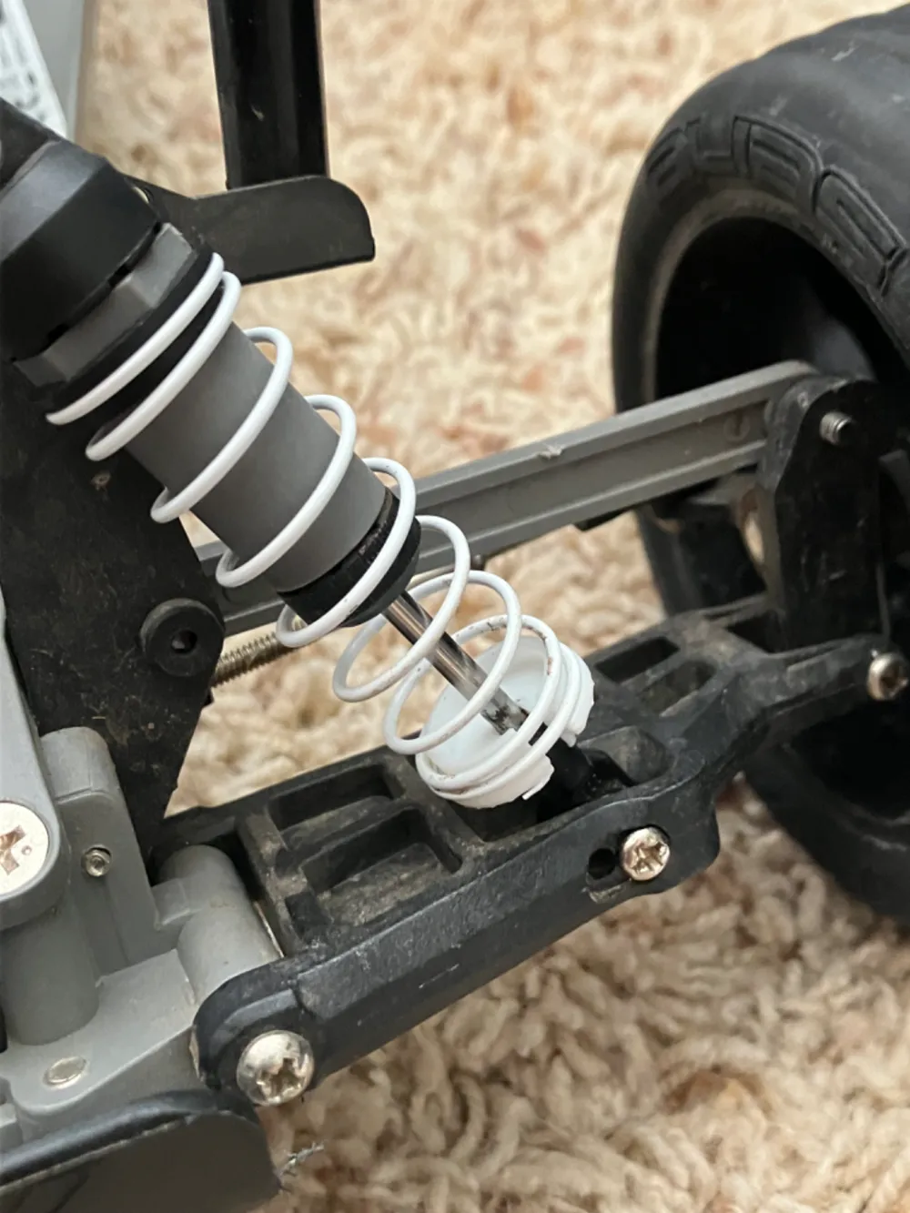 Traxxas Rustler shock absorber cap by Thatdude81 MakerWorld: Download ...