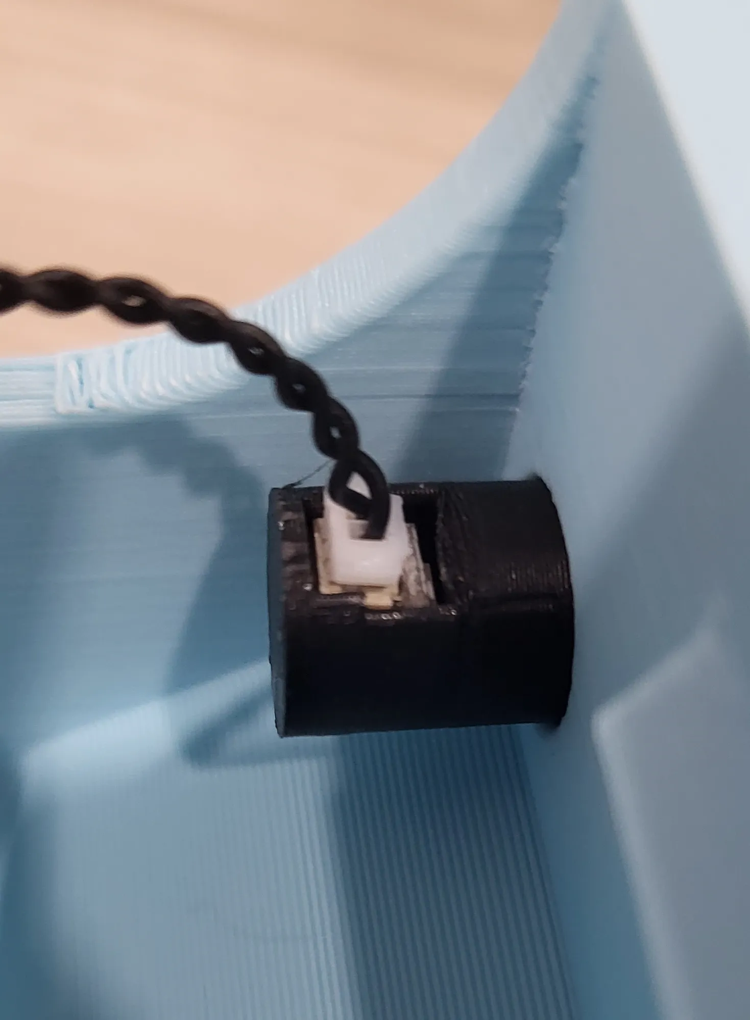 Ice Cream Truck with working headlights - Free 3D Print Model - MakerWorld