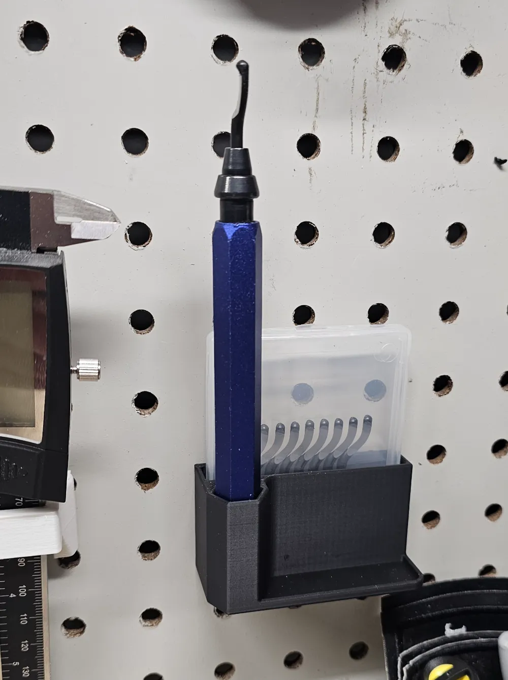 Pegboard Deburring Tool Holder Remixed by Hype - MakerWorld