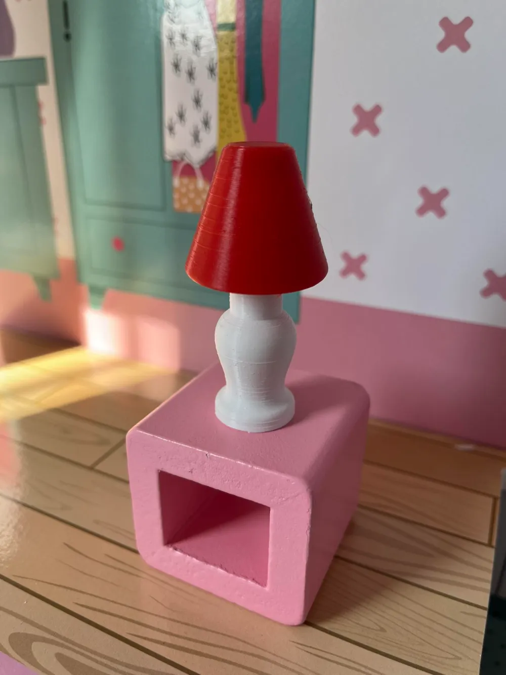 Lamp for barbie dolls 1:6 by Ainon3Dprint MakerWorld: Download Free 3D ...