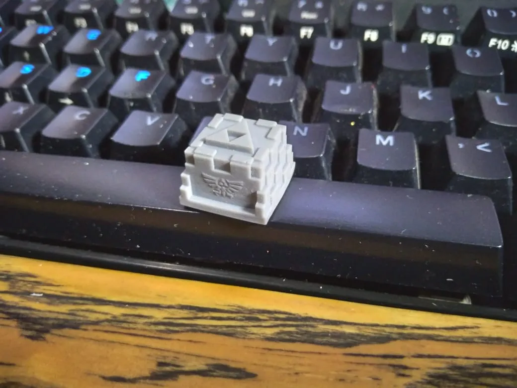 The Legend of Zelda Triforce Keycap - Free 3D Print Model - MakerWorld