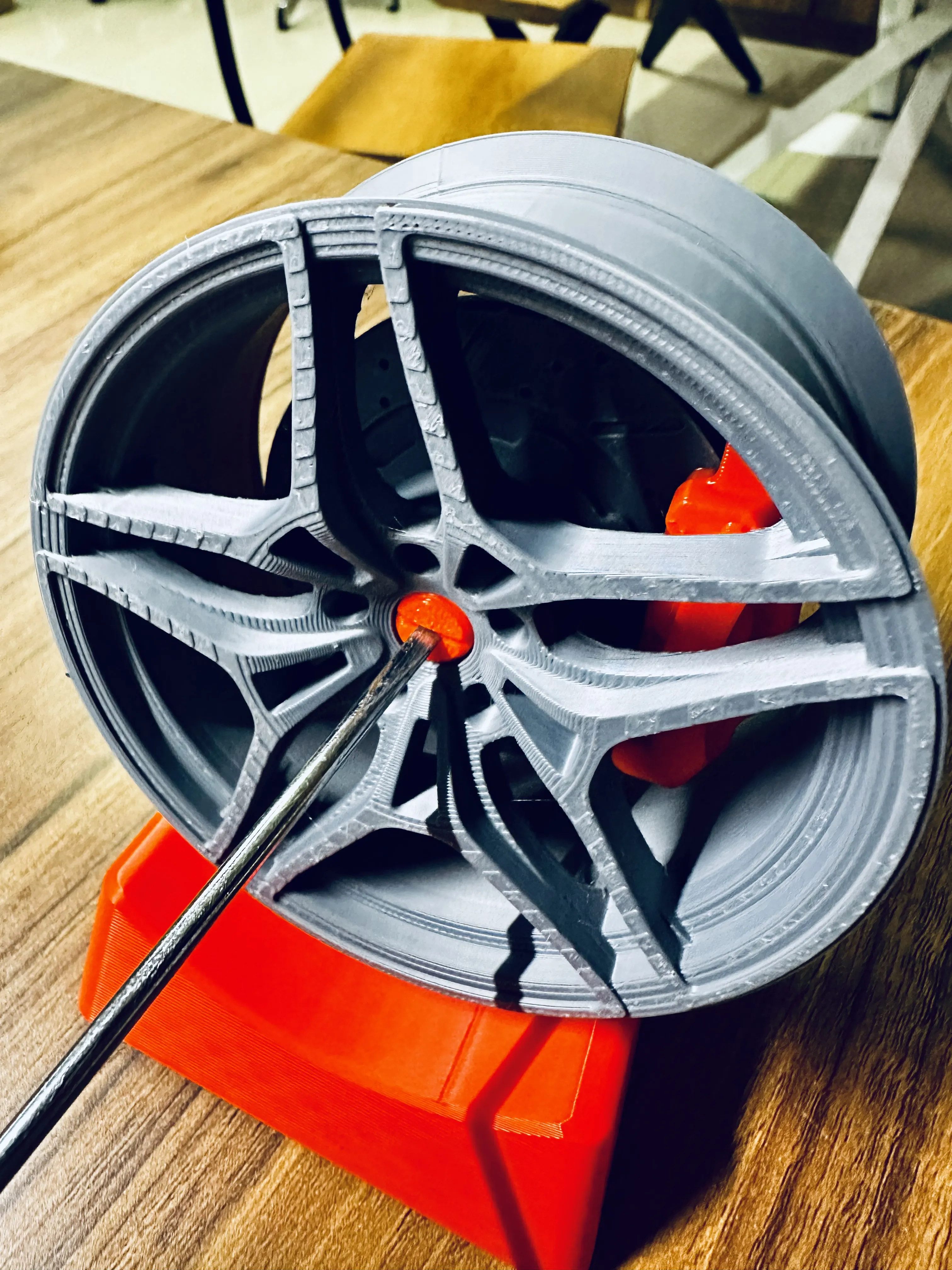 Desktop Wheel Hub Decoration by WEIWAY MakerWorld: Download Free 3D Models