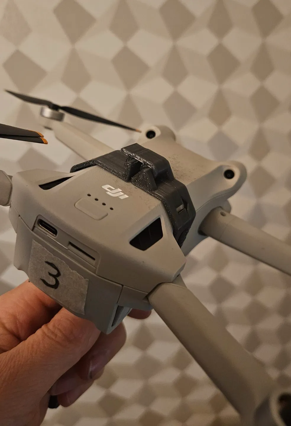 Hand grip for DJI Mavic Mini 3 - Free 3D Print Model - MakerWorld