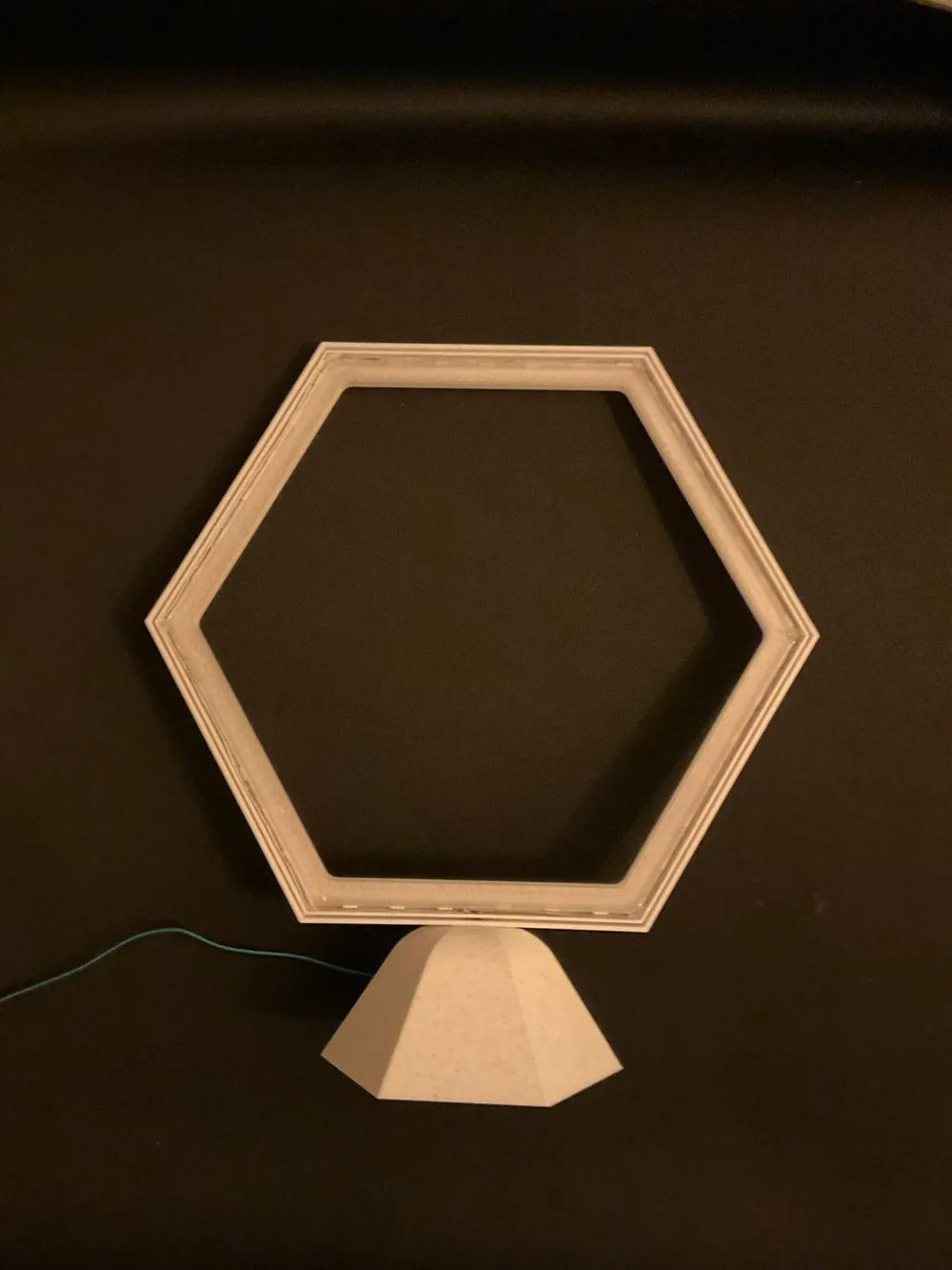 LED Hexagon Desk Lamp by ShimaArchi - MakerWorld