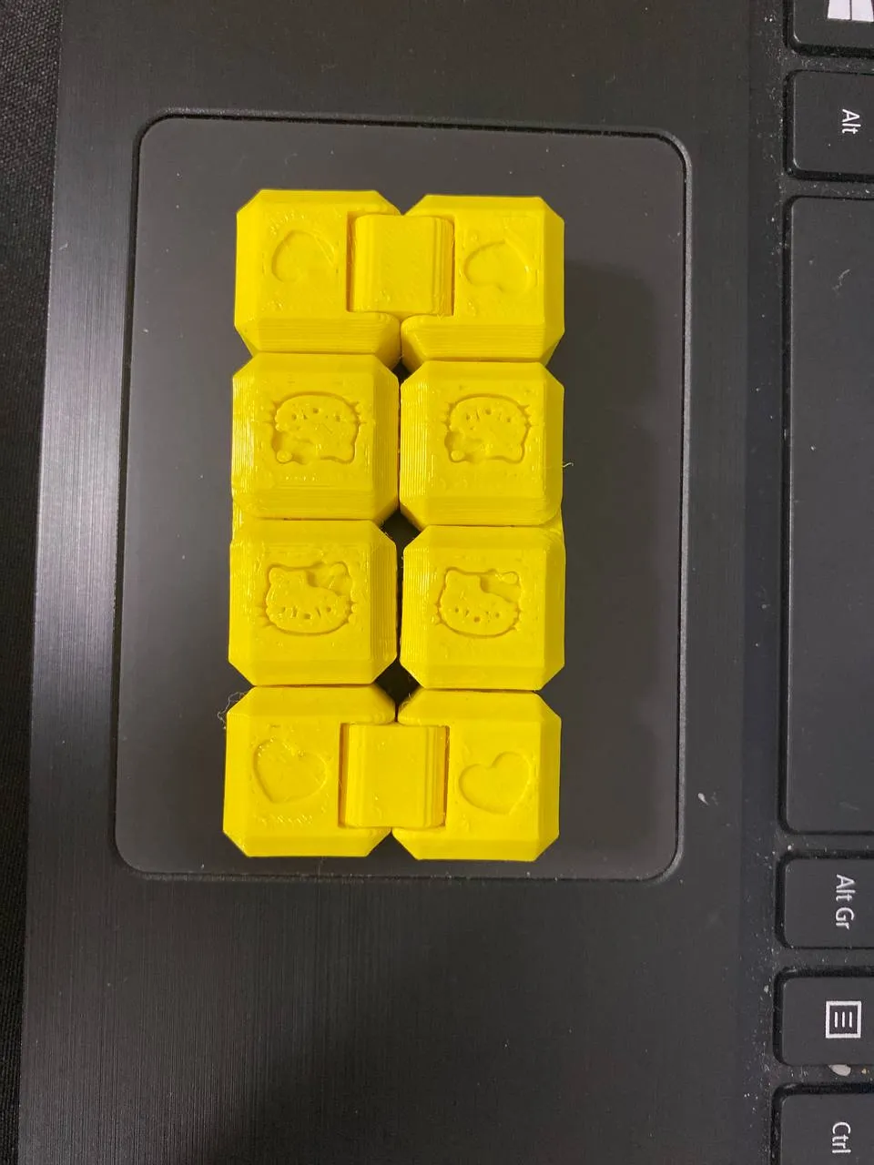 Infinity cube Hello Kitty (Multicolor file) Rox3D - Free 3D Print Model ...