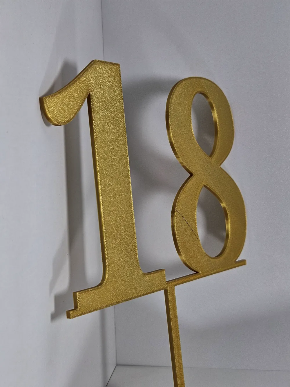 Number 18 topper by lceple34 - MakerWorld
