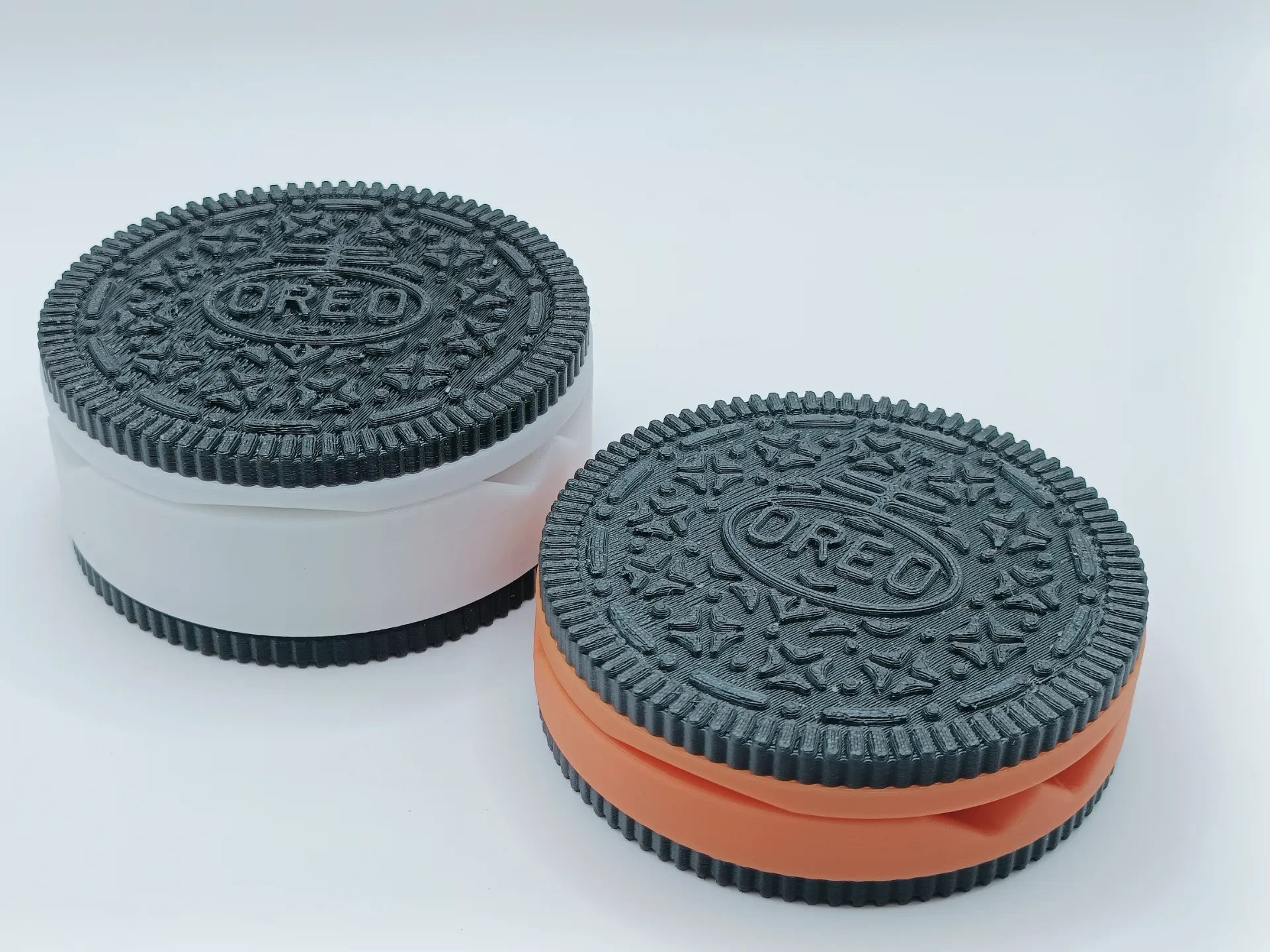 Oreo-shaped Phone Folding Stand Storage Box, Reminiscing About Happy ...