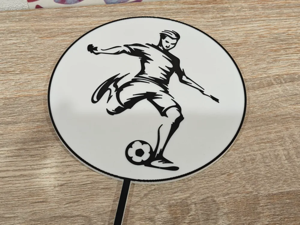 footballer_cake_topper by davevo - MakerWorld