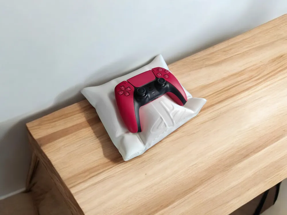 PS5 Controller Comfy Pillow by TomczukCustoms - MakerWorld