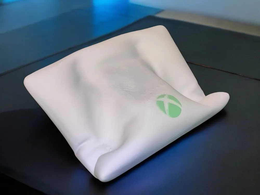 Xbox Controller Soft Pillow Stand by TomczukCustoms - MakerWorld