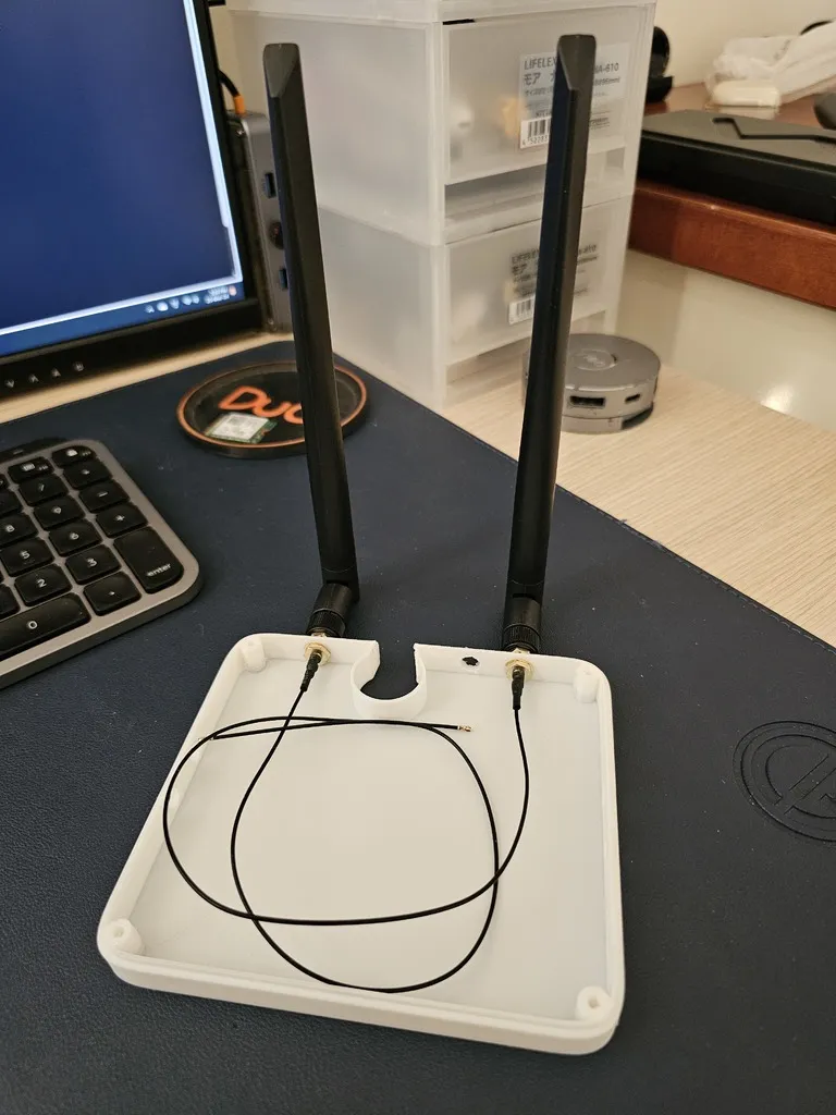 Beelink SER7 External Wifi+Bluetooth Antenna Base by duc1607 - MakerWorld