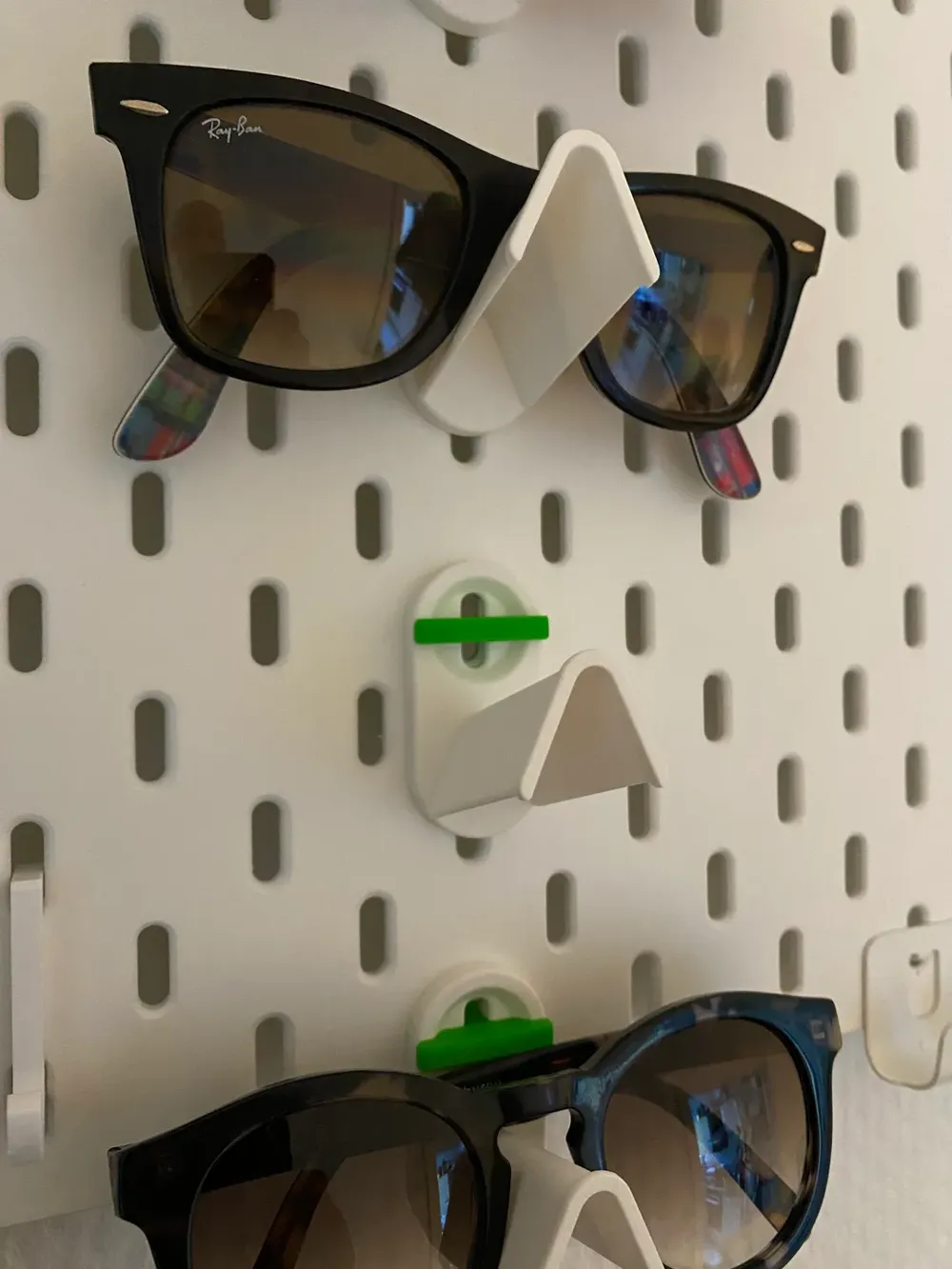 Glasses and sunglasses holder for Ikea Skadis Remixed by Captain Crash ...