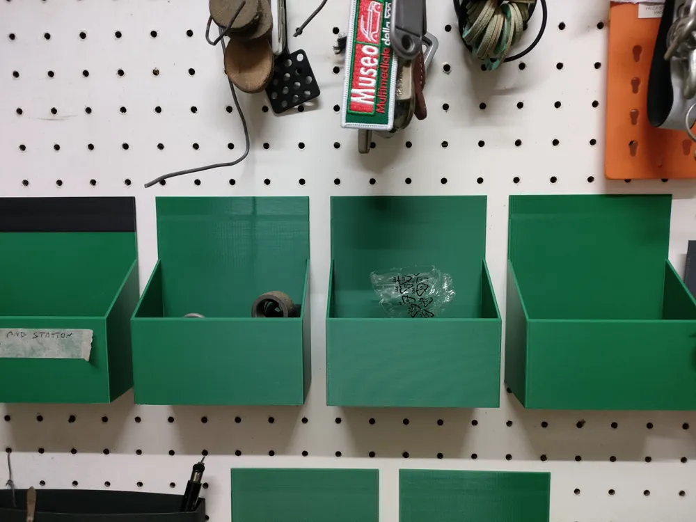 Workbench container for panel ikea skadis style by nino13893 - MakerWorld