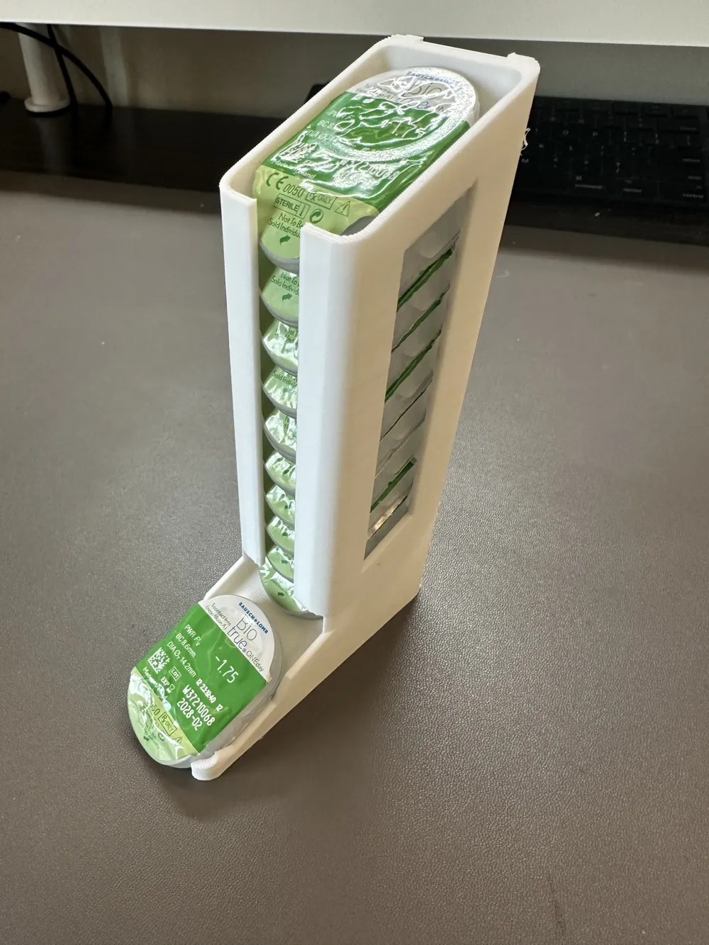 Daily Contact Lens Dispenser by LavishCo. - MakerWorld