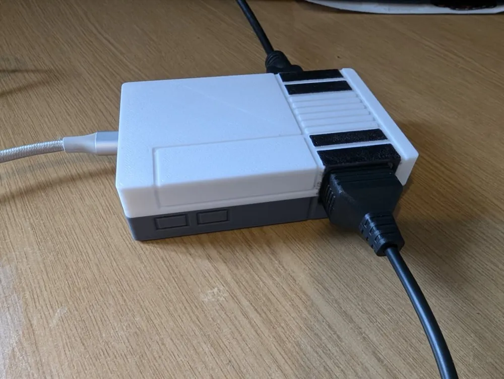 PicoNES Case by DynaMight MakerWorld: Download Free 3D Models