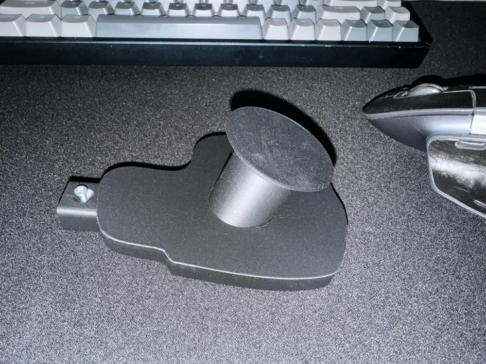 Logitech MX Master 3 docking station Remixed by ajninn MakerWorld ...