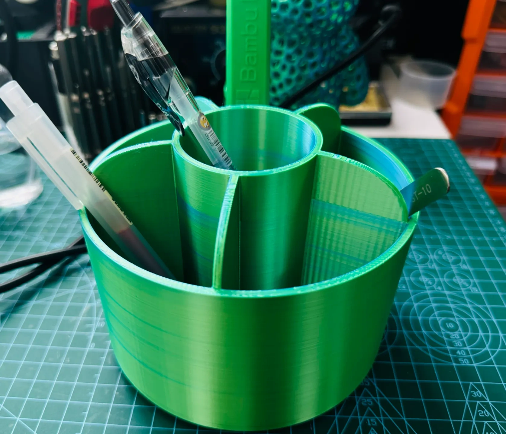 Rotating Storage Box, Pen Holder by LLYSP - MakerWorld