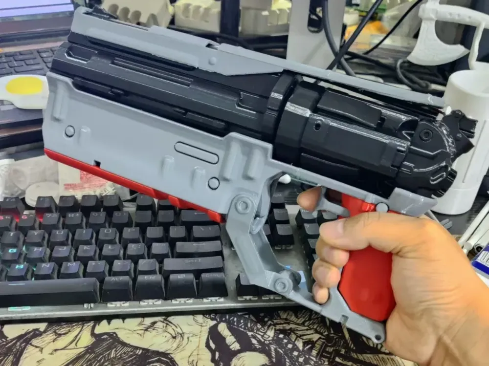 Cyberpunk 2077 Comrade's Hammer Pistol - Free 3D Print Model - MakerWorld