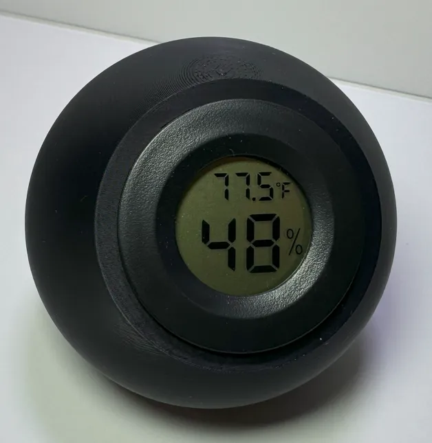8 Ball Desktop Hydrometer (Use Black or White) by Maximvs - MakerWorld