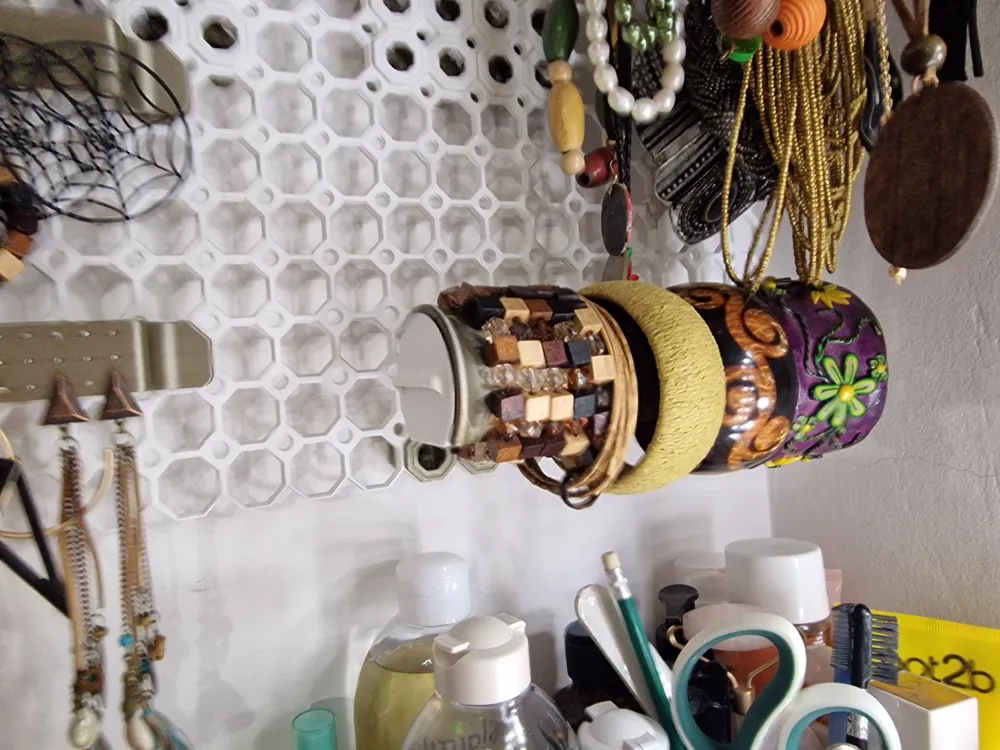 Multiboard Jewelry Storage System - Contest Entry by cmykraftshop ...