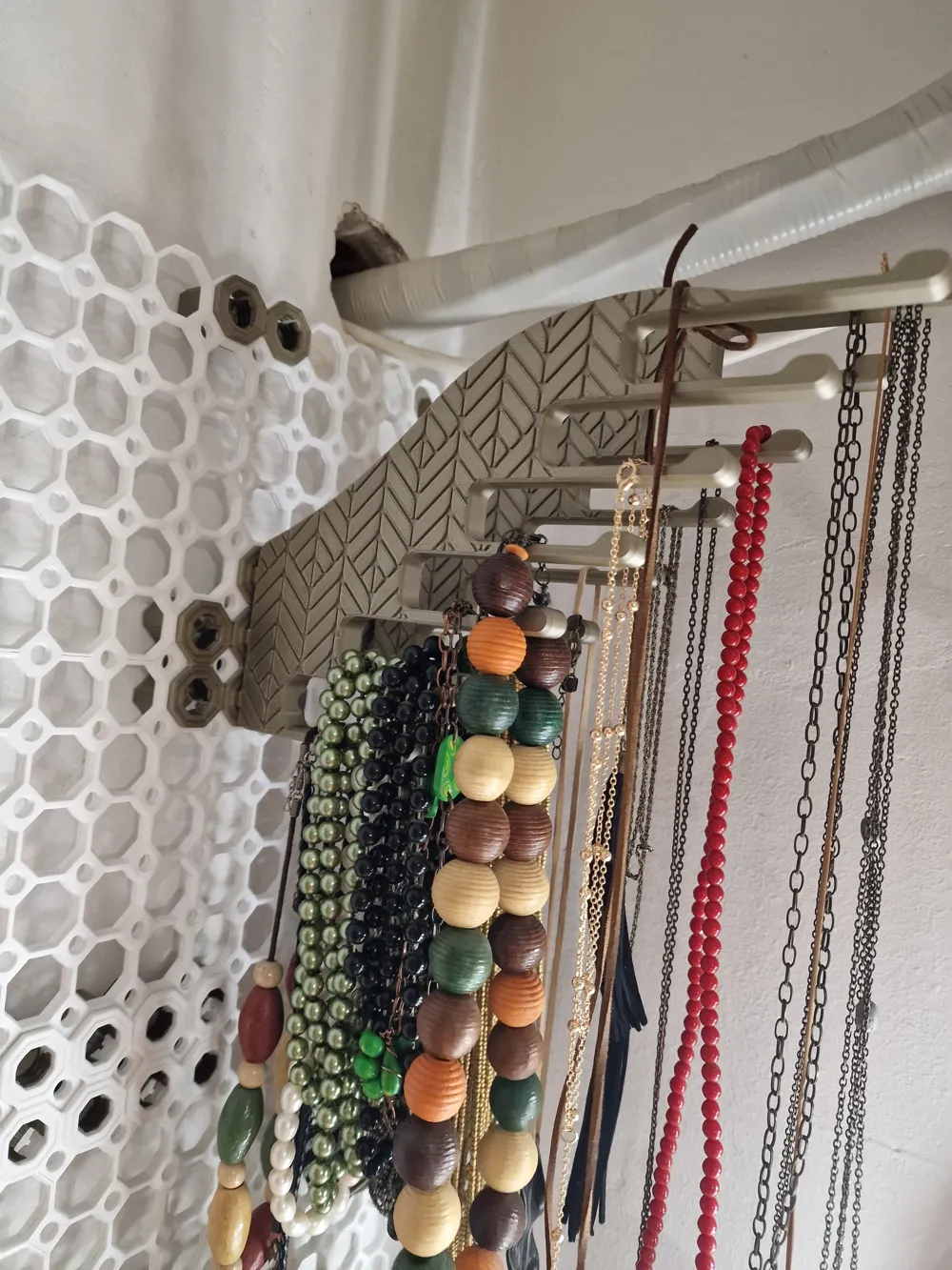 Multiboard Jewelry Storage System - Contest Entry by cmykraftshop ...